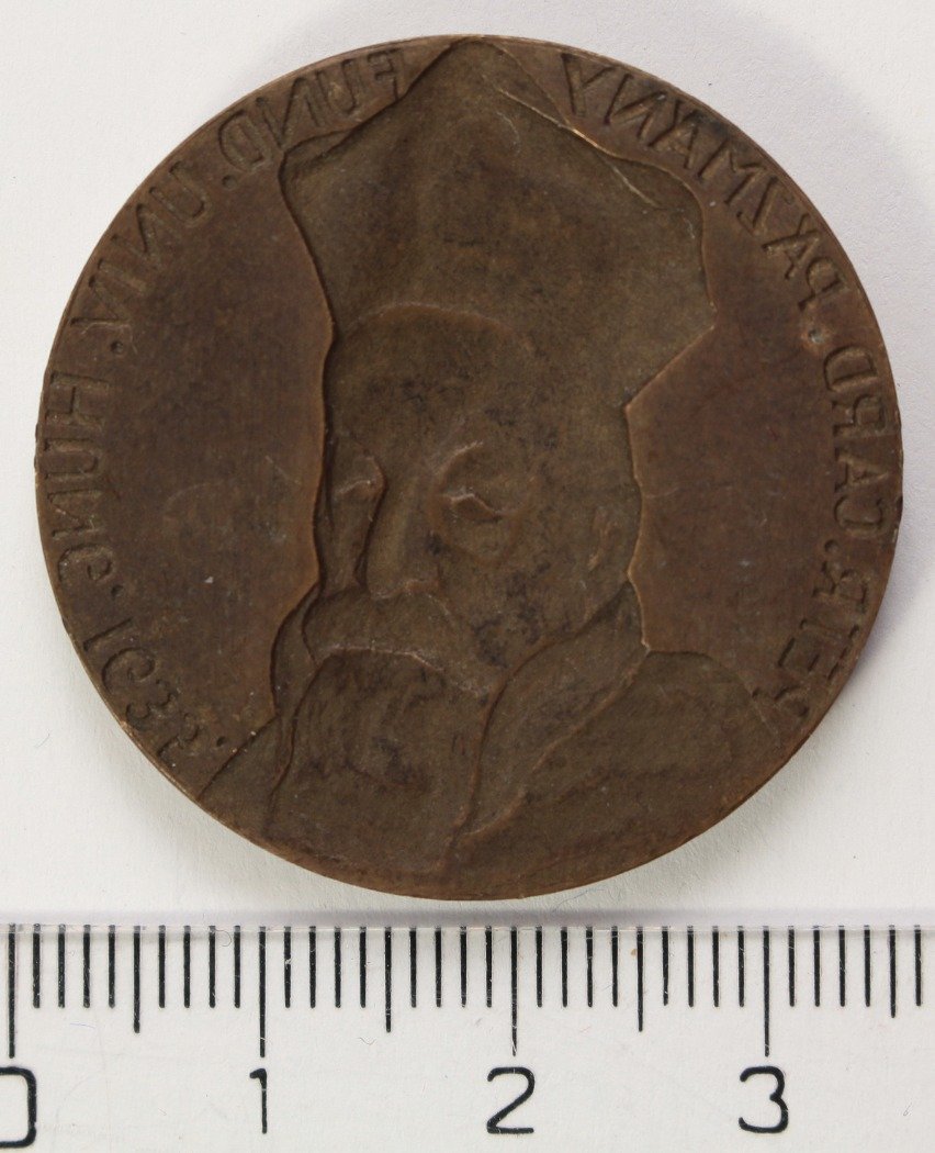 Pázmány Péter Tudományegyetem alapításának 300. évfordulója 1935 érem ...