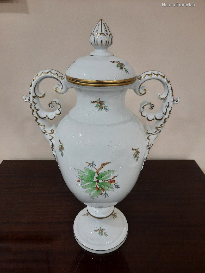 50 cm-es Herendi hecsedli, csipkebogyó mintás porcelán 2 füles dísz ...