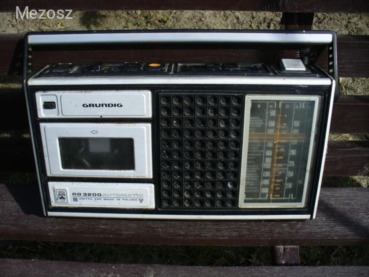 retro antik szocialista Grundig - Unitra RB3200 Automatic kazettás magnó