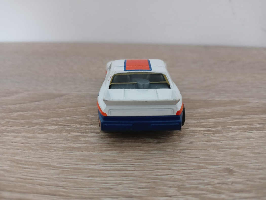 Matchbox Pontiac Fiero GT 1985 - Vatera.hu