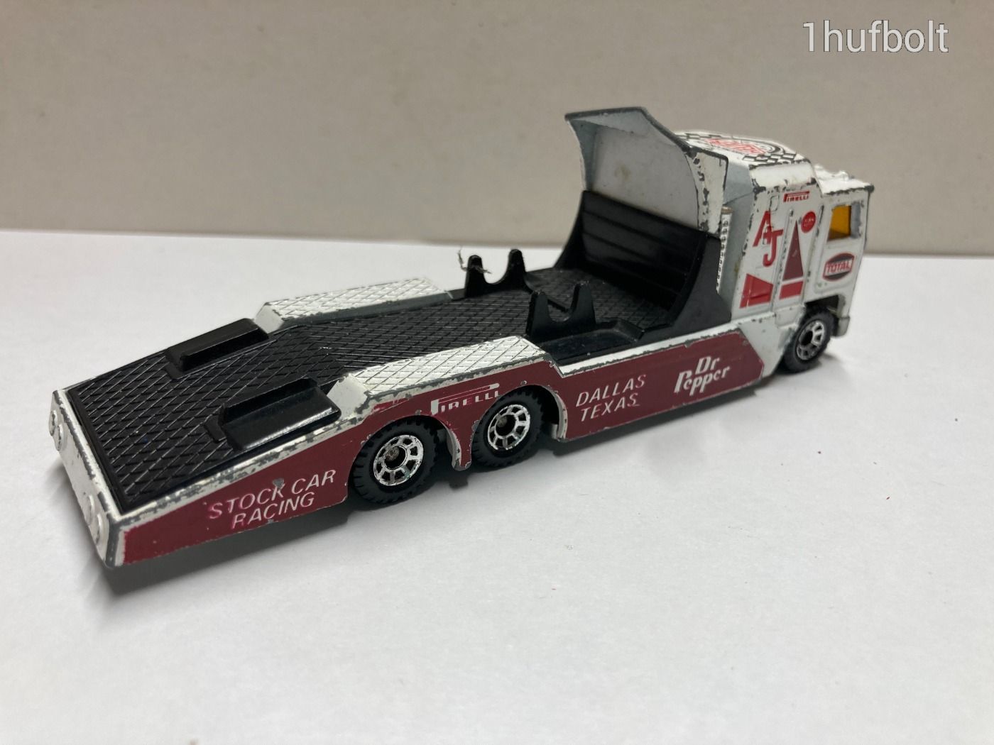 - Matchbox Team Convoy - Kenworth Racing Transporter Dr. Pepper - 1983 ...