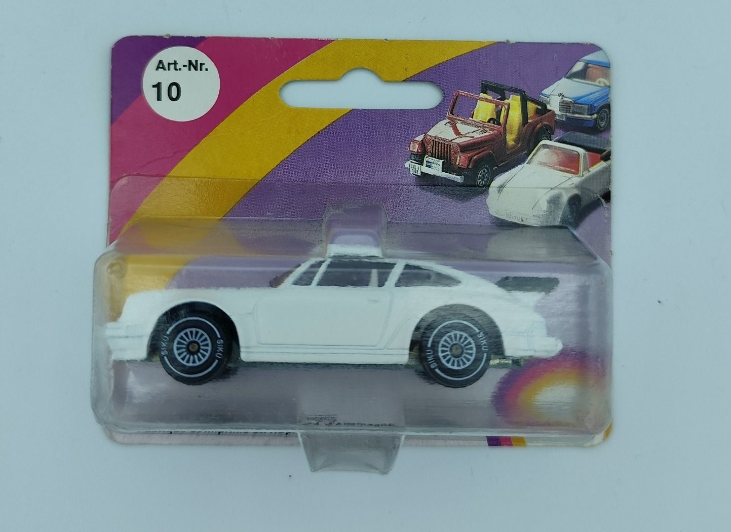 4 db bontatlan, nyomtatási hibás (szám és típus hiányzik) Siku Porsche+ ...