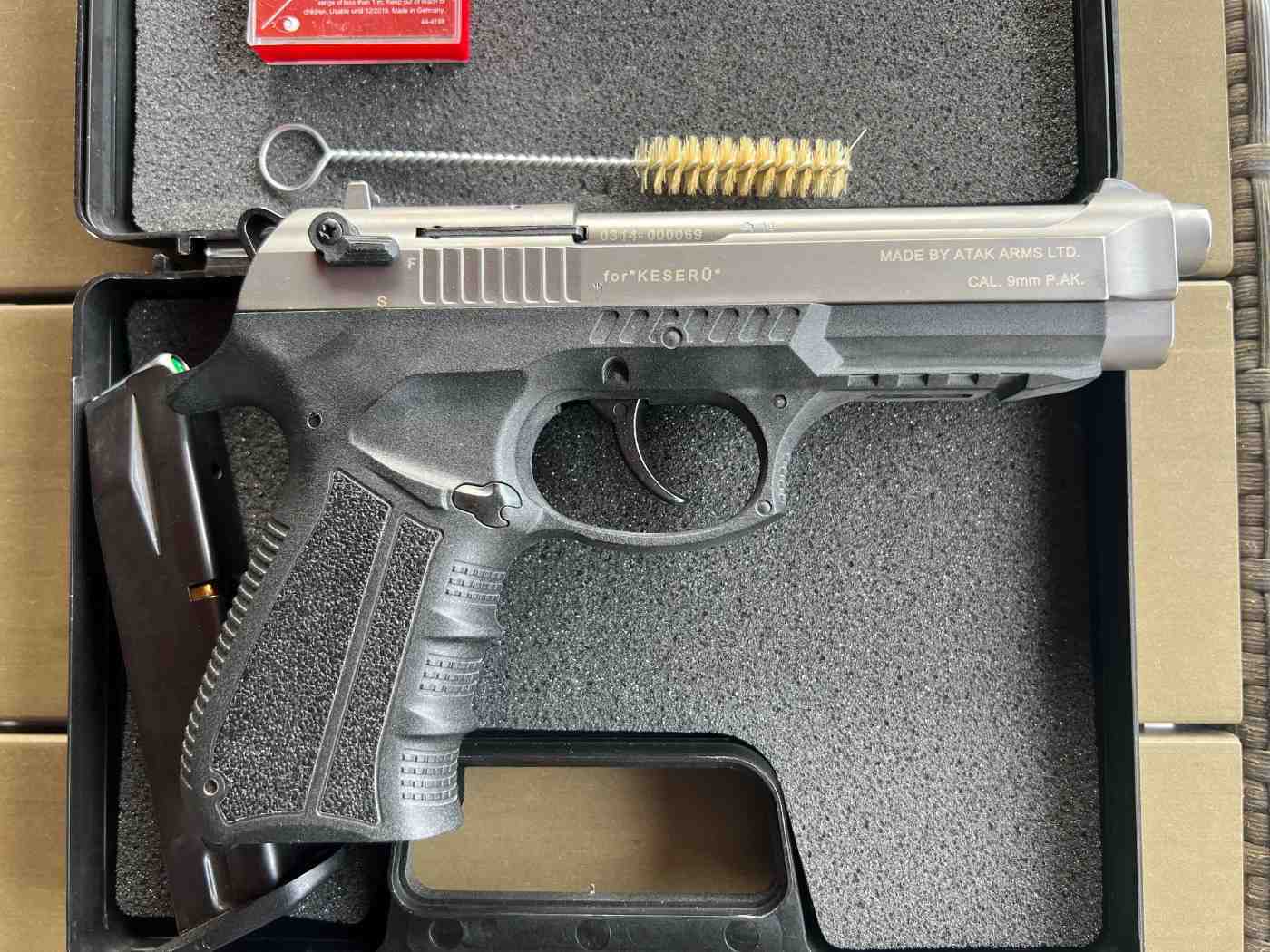 Zoraki 918-T 9mm félautomata gázpisztoly riasztópisztoly revolver