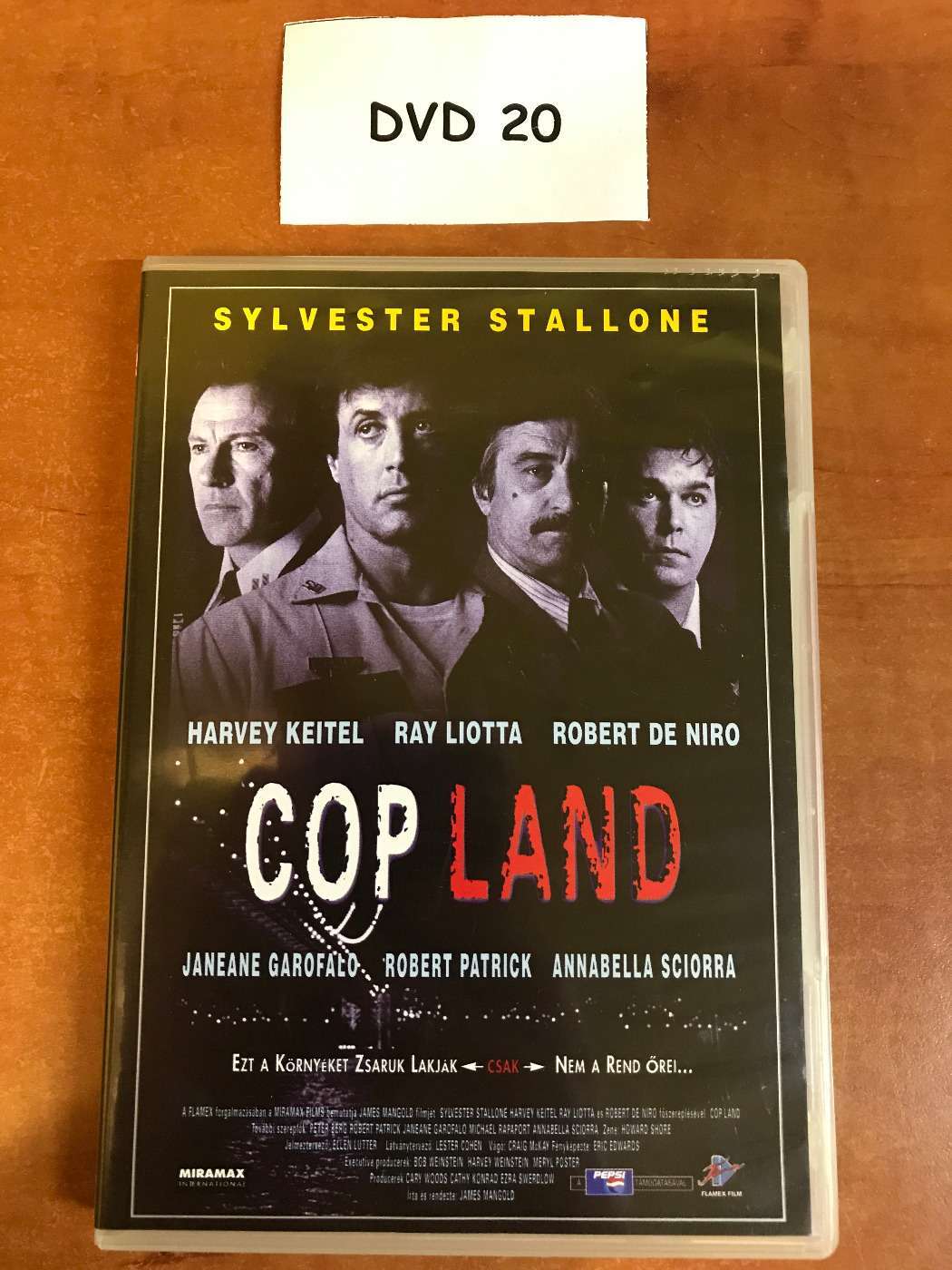 karcmentes DVD 20 Copland - Sylvester Stallone, Harvey Keitel, Robert ...