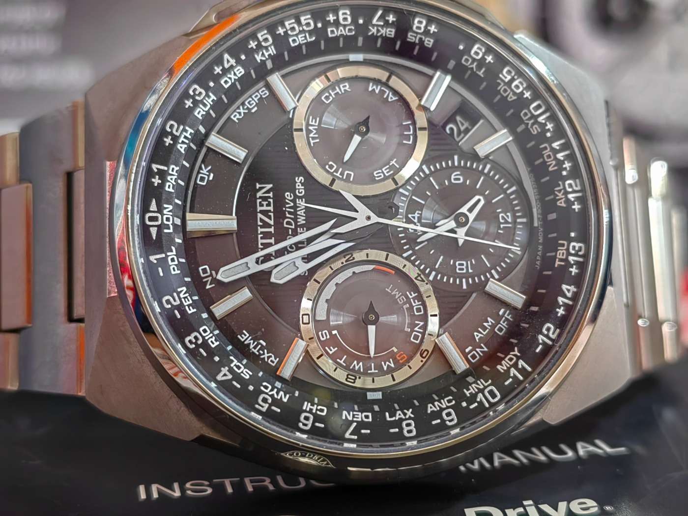 Citizen Satellite Wave GPS Promaster Sky Eco Drive CC9008-84E férfi ...