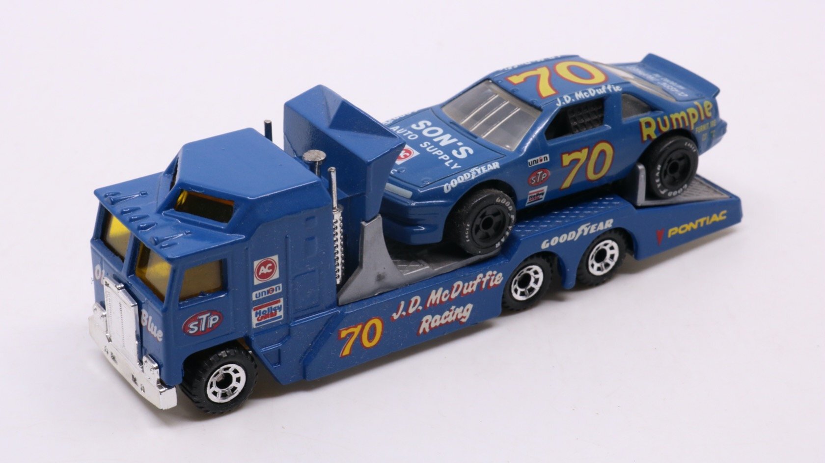 Matchbox Team Convoy - Kenworth Cabover + Pontiac Grand Prix J.D ...