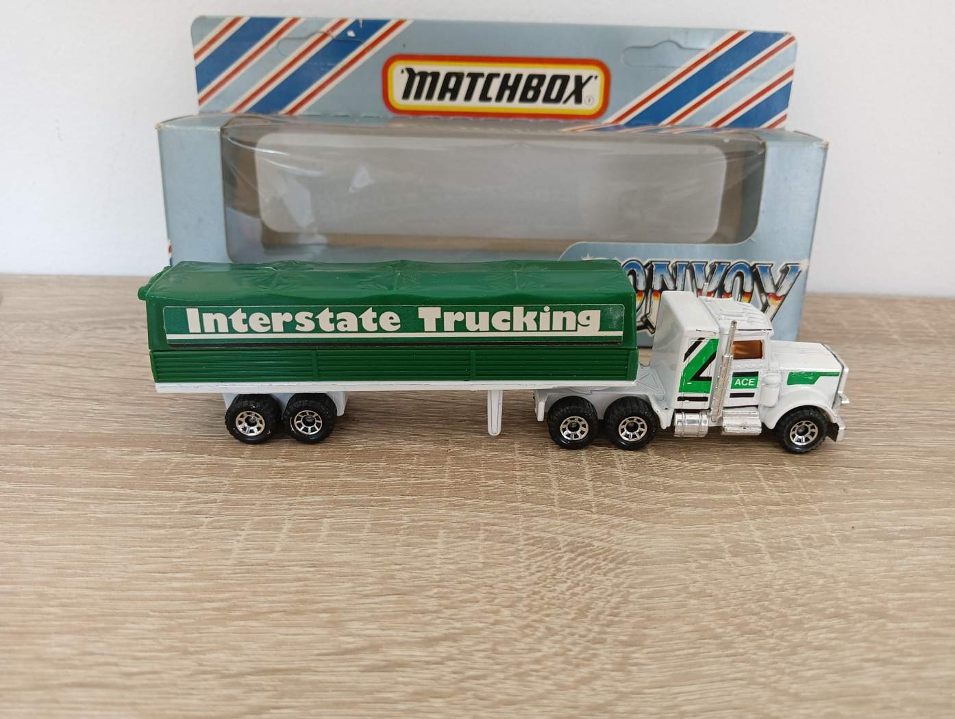 MATCHBOX CONVOY PETERBILT TRUCK & TRAILER INTERSTATE TRUCKING CY5