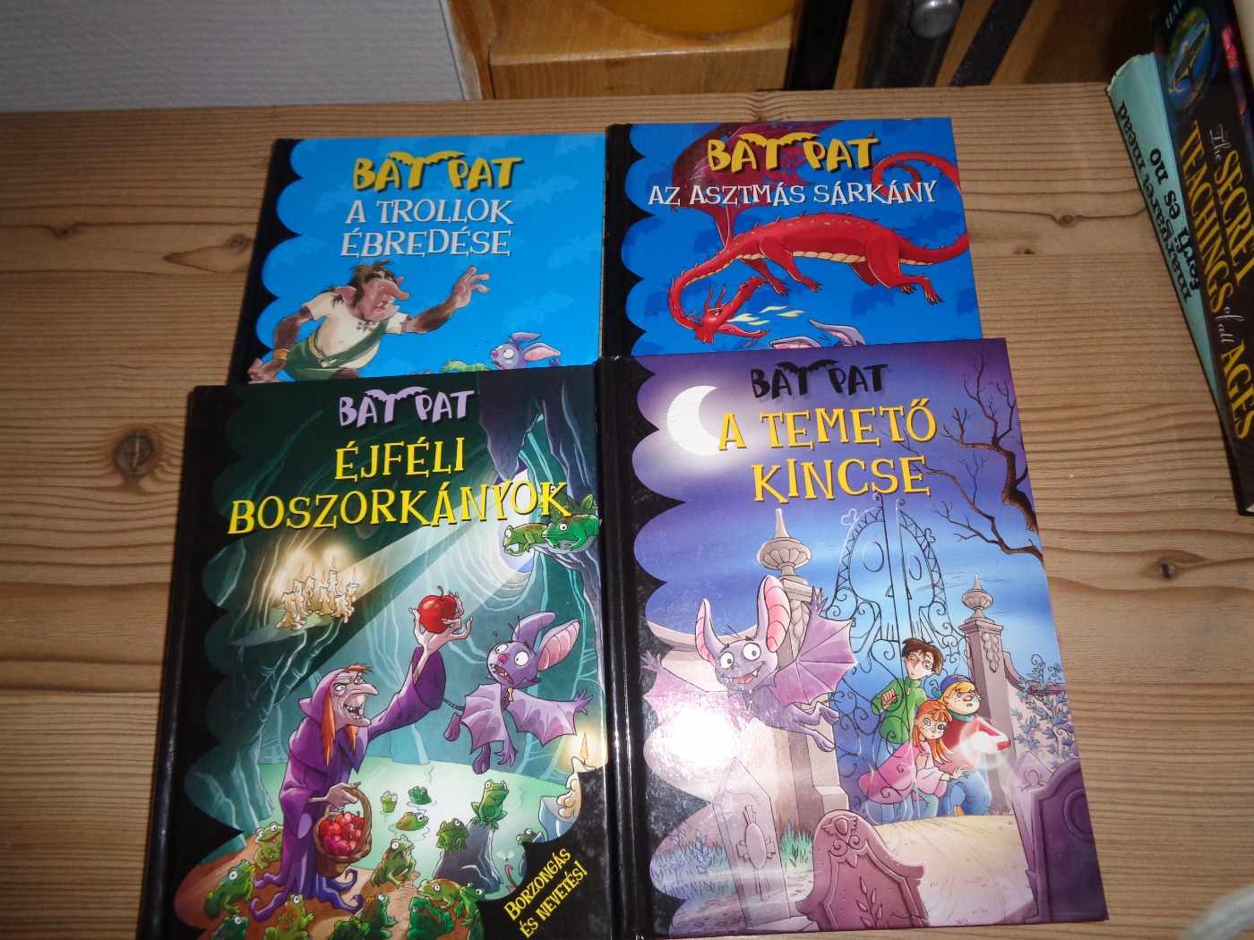 Bat Pat.4 db. Éjféli boszorkányok, Trollok ébredése, Asztmás sárkány ...