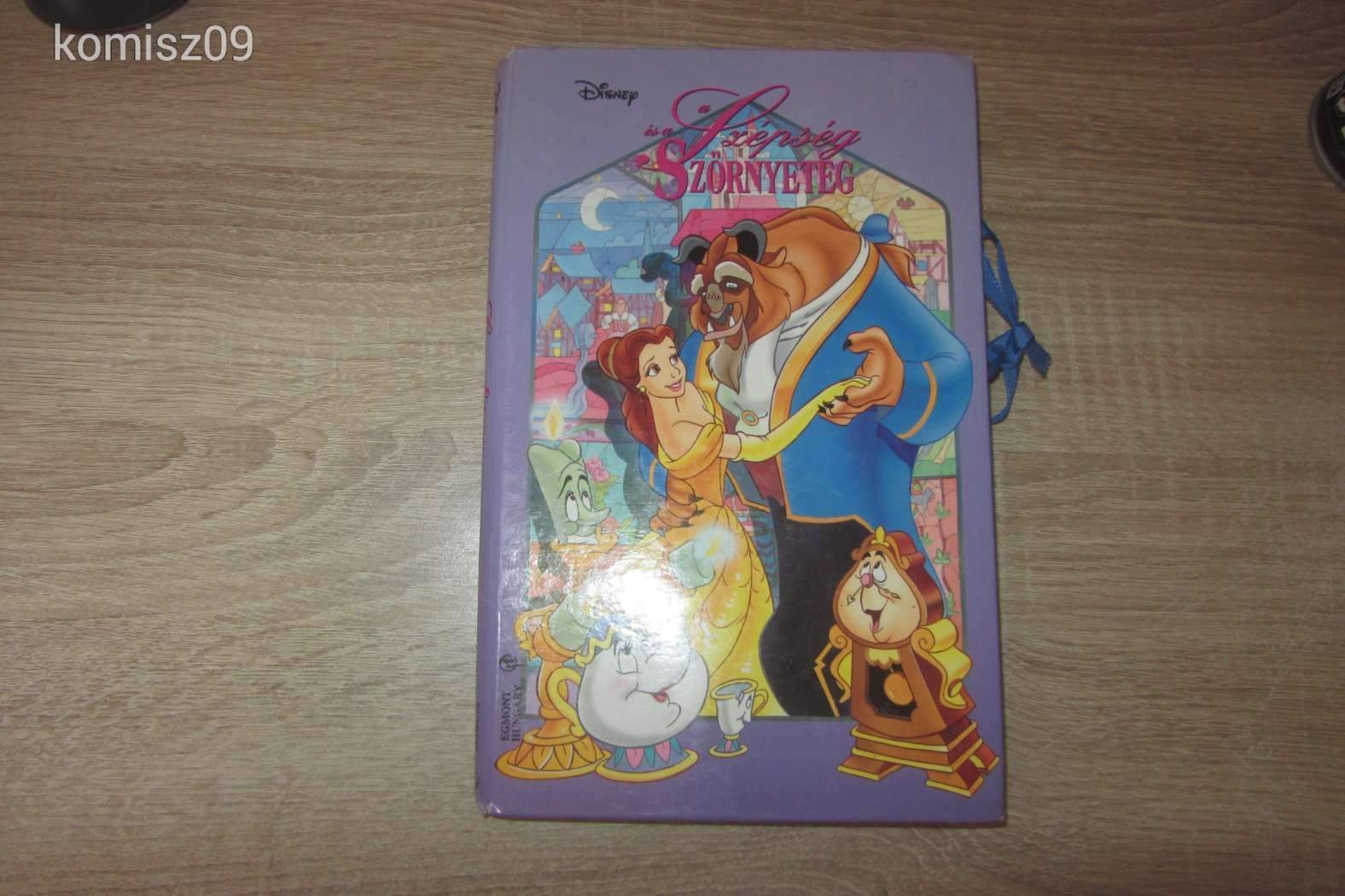 Walt Disney A Sz ps g s A Sz rnyeteg Ritka Egmont Kiad s 1994