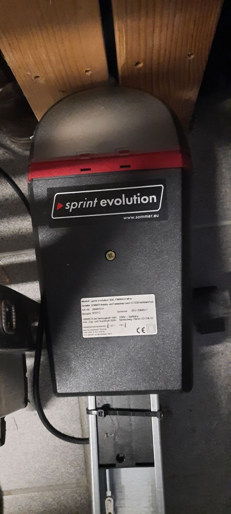 Sommer Sprint evolution 550 elektromos garázskapu nyitó motor és sín