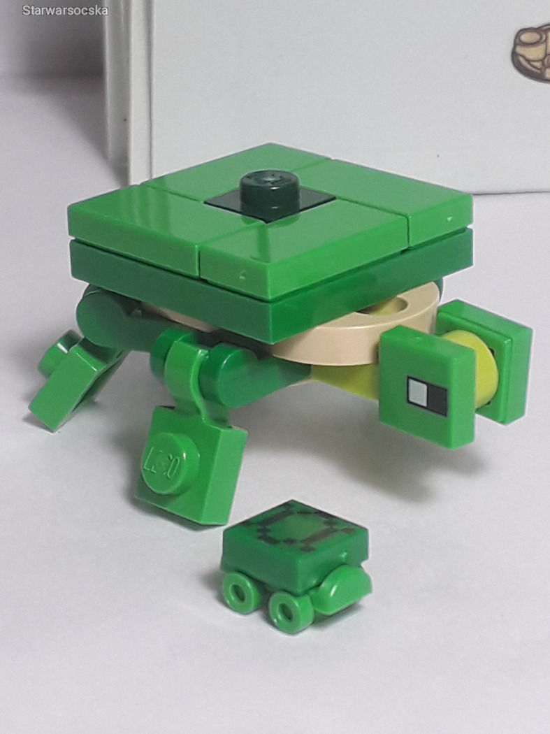 Lego Minecraft 21254 Turtle és Baby Turtle figurák (Brick Built) 2024