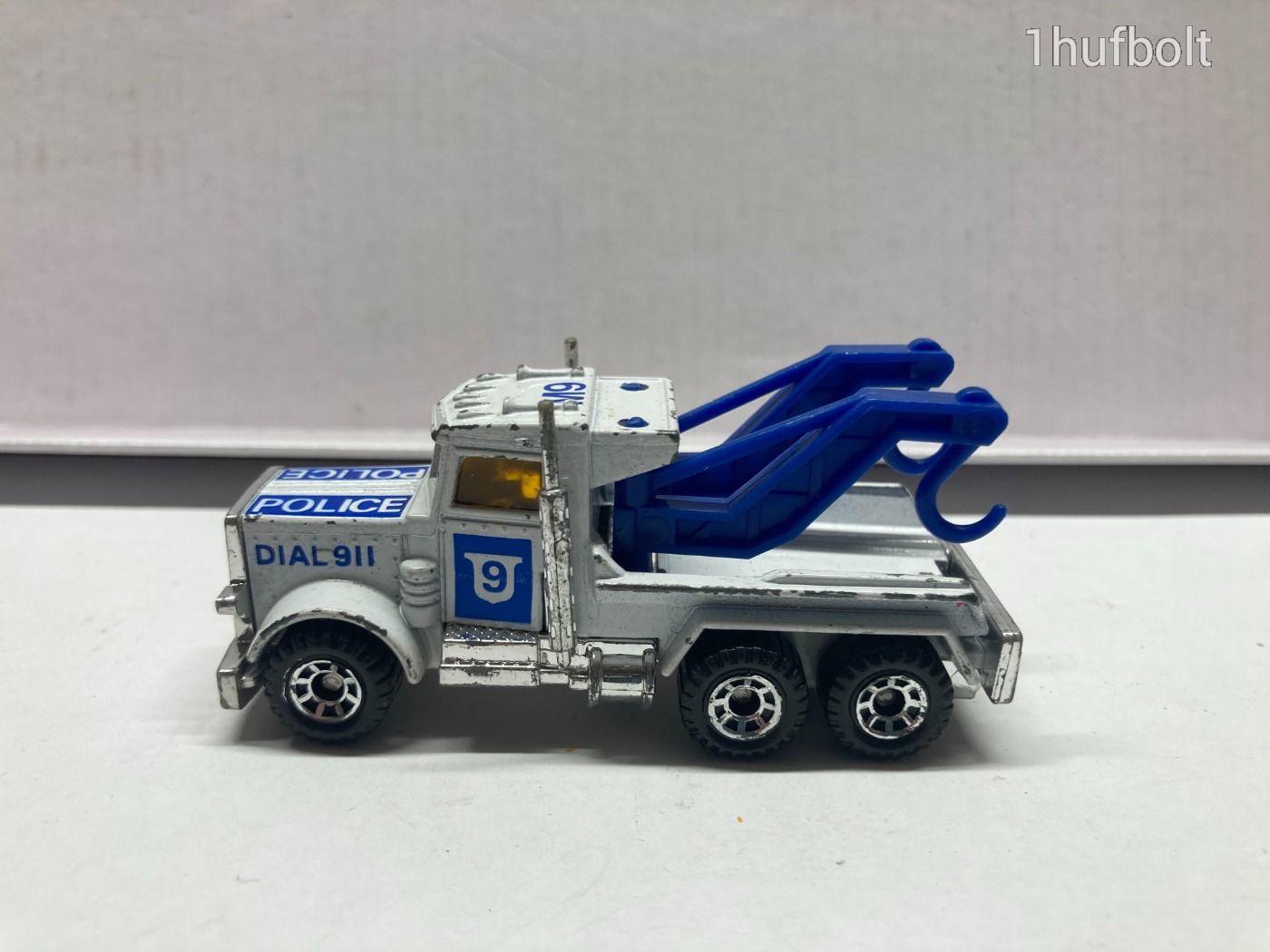 - Matchbox - Peterbilt M9 Police rendőrségi autómentő - 1981 - Macau ...